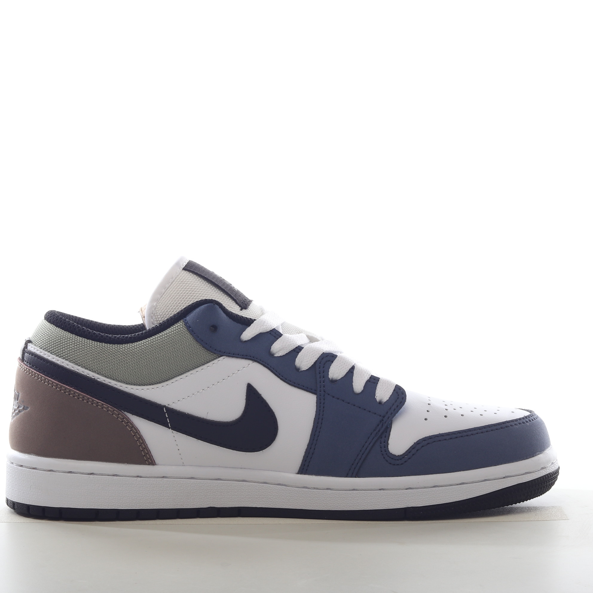 【N-K】A-J1 Low Blue Low HV5973-101