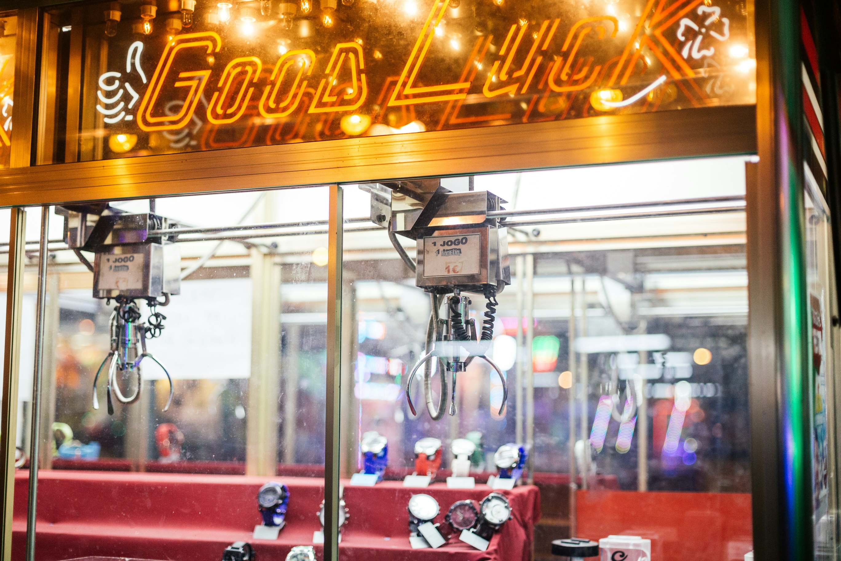 Claw Machine Business Guide: Costs, Profits & Scaling Tips