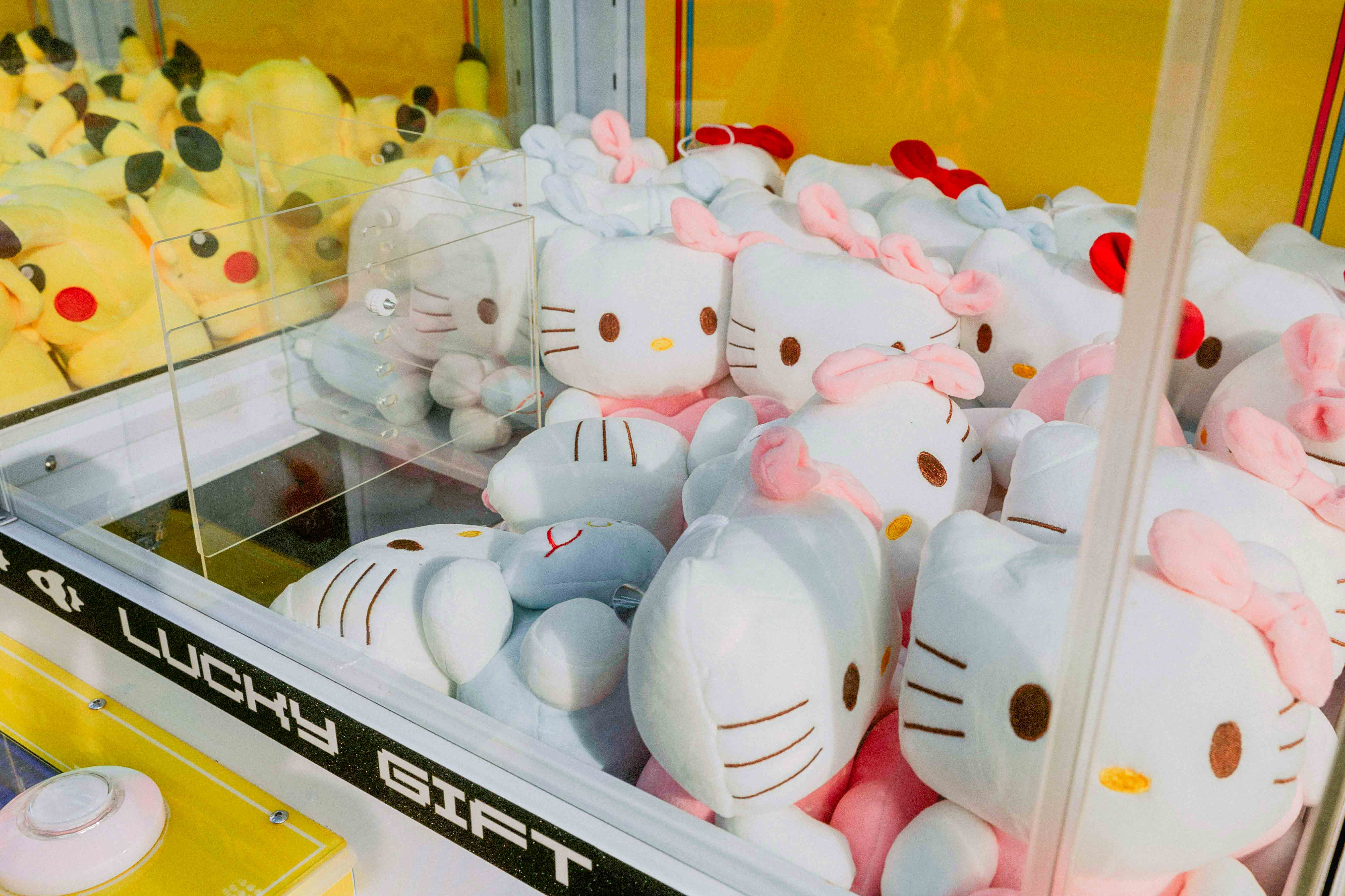 Claw Machine Business Guide: Costs, Profits & Scaling Tips