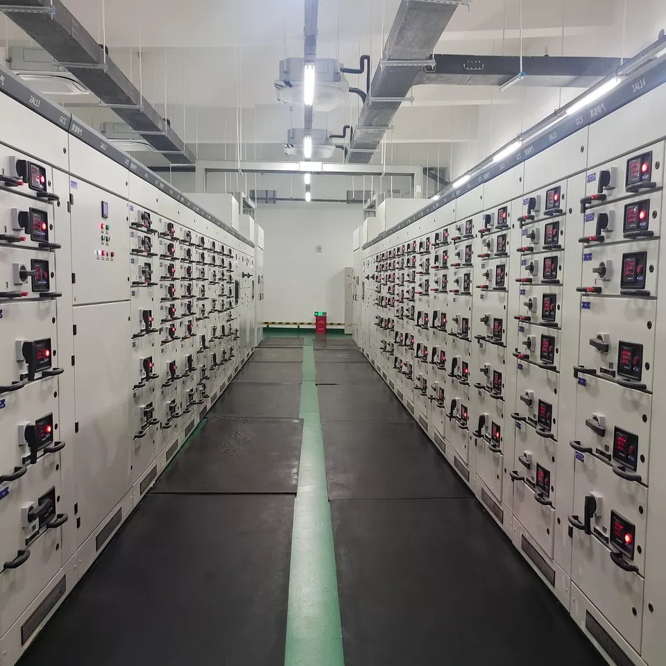 Standing Motor Control Center/MCC panel board /GCK electrical panel ...