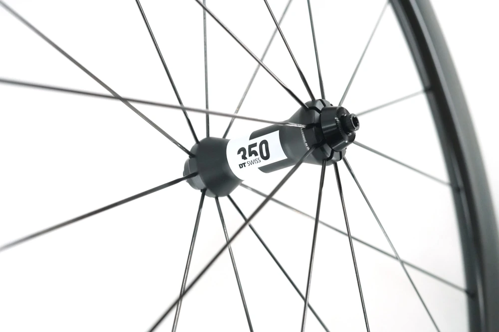 Classic 25mm wide Tubeless built with new DT Swiss 350 SP hub 20H/24H