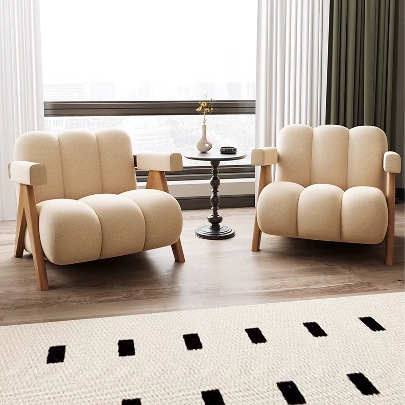 PF IDEALHOME – Stylish Lounge Chair with Foam Cushioning