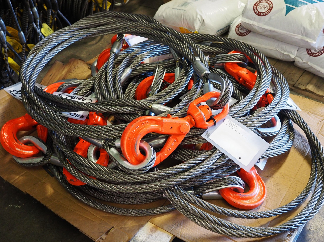 What is a Wire Rope Sling,Wire Rope, Sling & Fittings