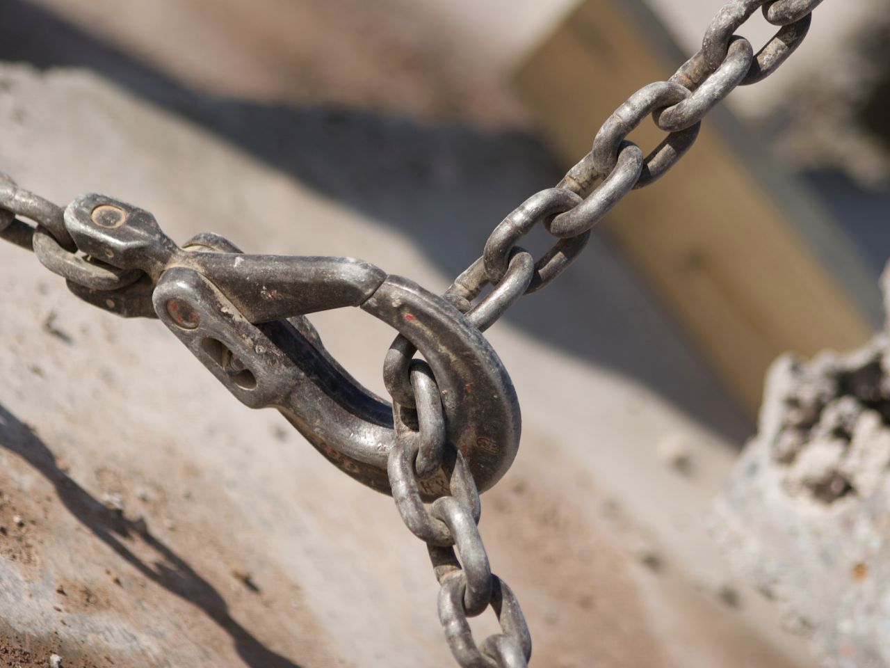 Chain Sling with Clevis Self Locking Hook,Chain, Sling & Fittings