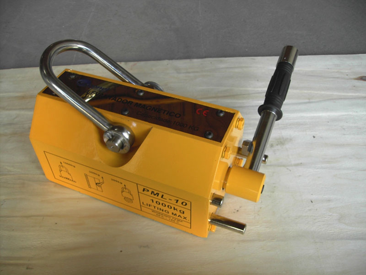 How to Use a Permanent Magnetic Lifter: A Step-by-Step Guide