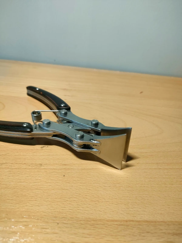 Leather edge plier( pre-order)