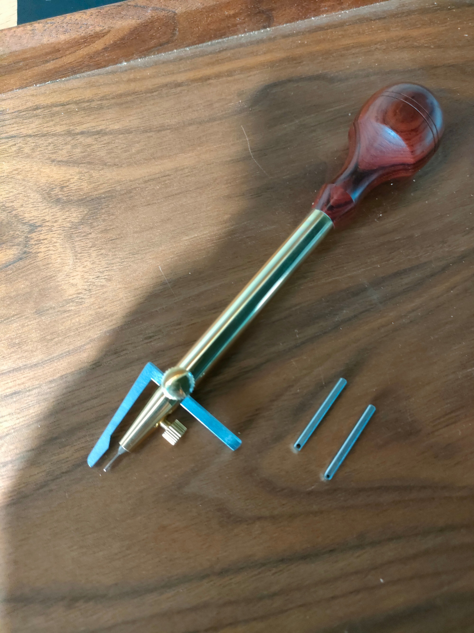KL Custom Brass Stitching Groover