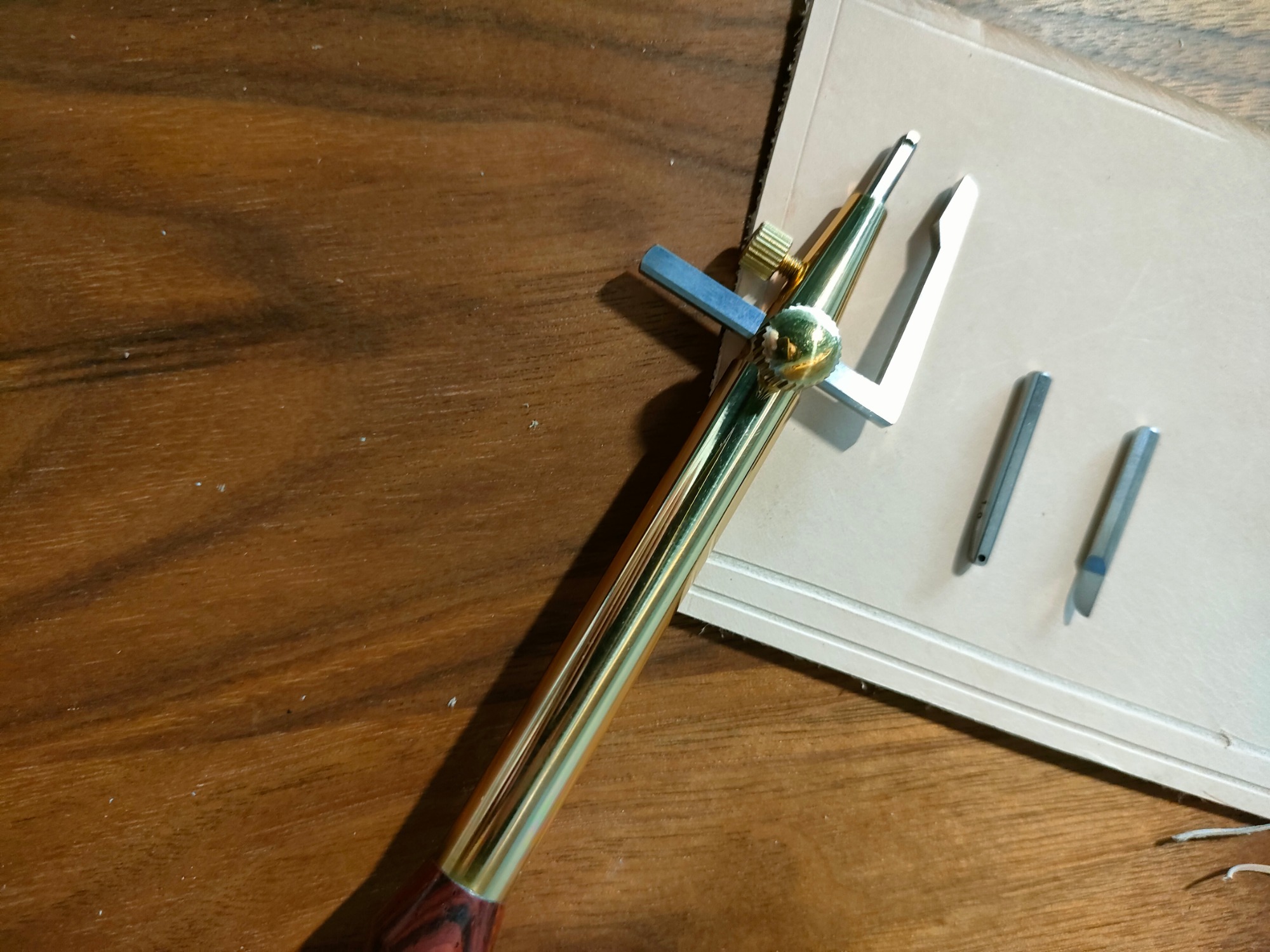 KL Custom Brass Stitching Groover