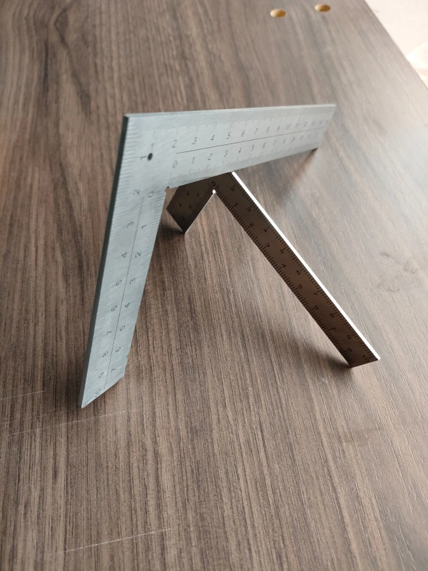 Stainless steel corner ruler