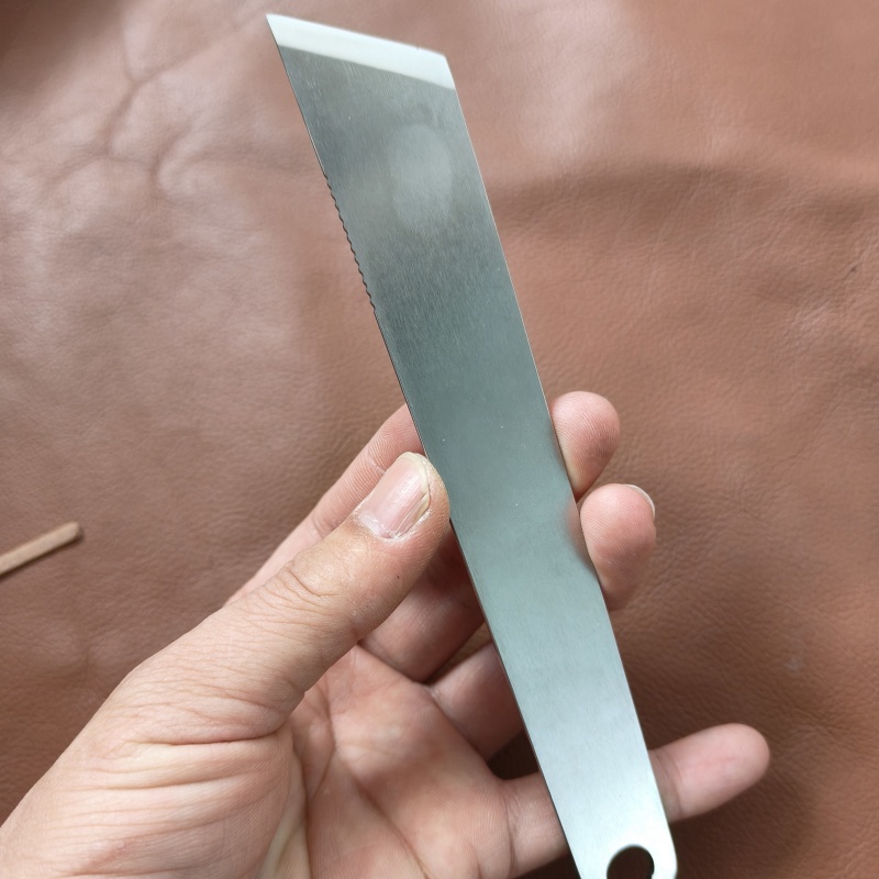 M390 steel skiving knife