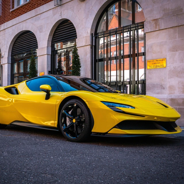 The Aesthetic Impact of Matte and Gloss Color PPF Finishes