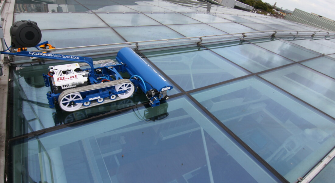 Top 5 Facade Cleaning Robot Brands: A Deep Dive on Choosing the Best ...