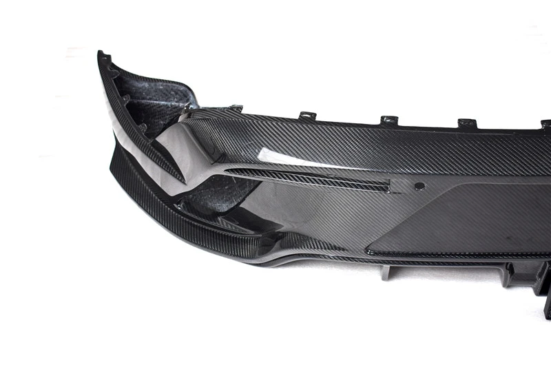 Porsche Taycan J1 4 4S MSY Style Rear Bumper Diffuser