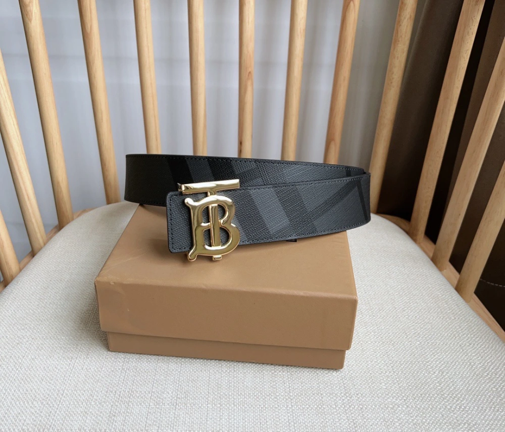 Burberry Men's BeltsWith 4CM