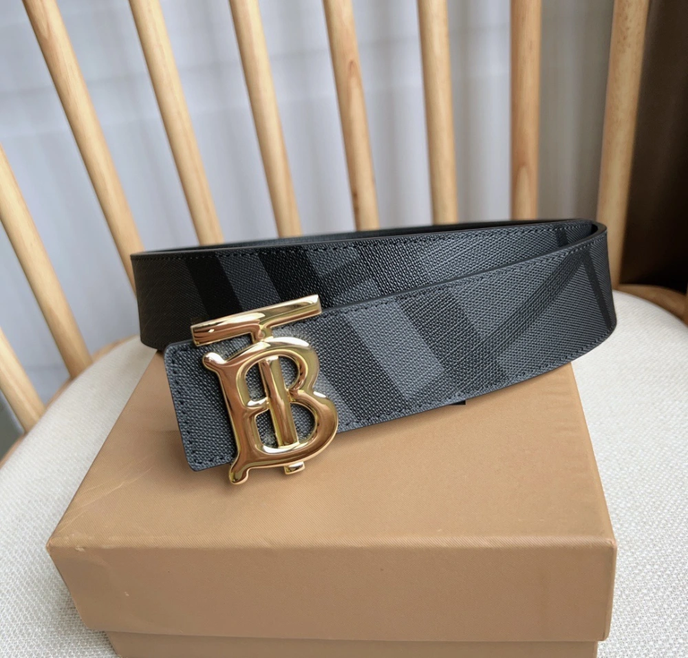 Burberry Men's BeltsWith 4CM