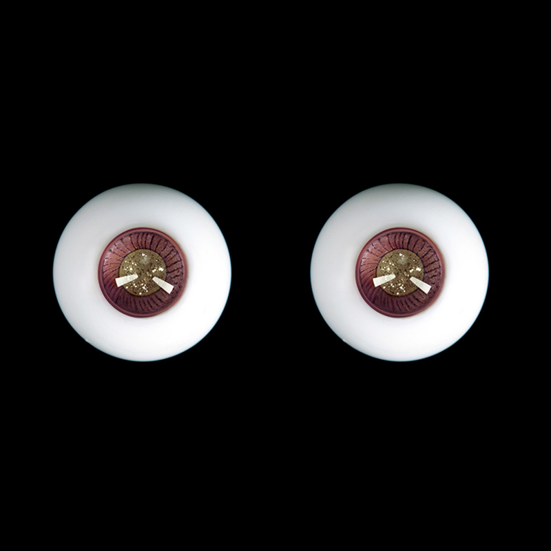 16mm White Doe eyes with darker gold pupil