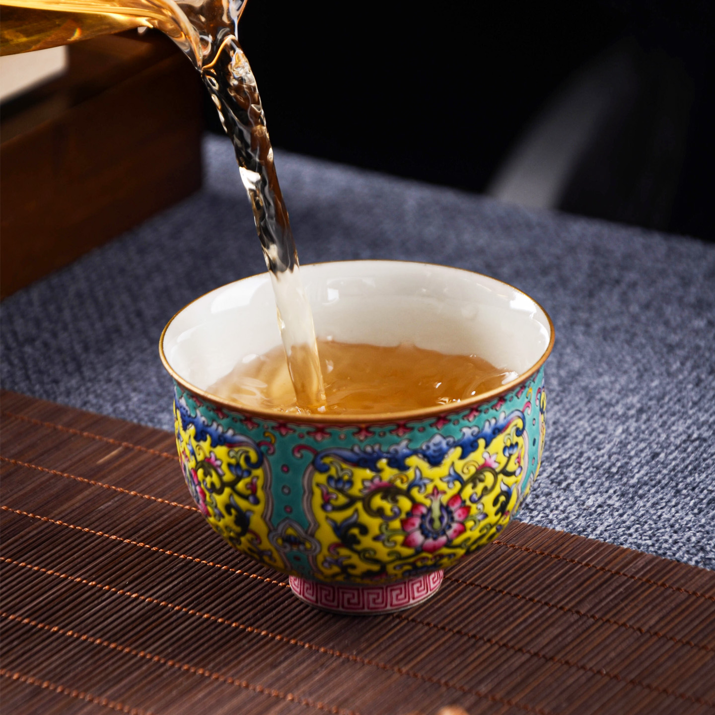 Ceramicpavilion|Yellow Ground Scrolling Lotus Master Cup|Handmade