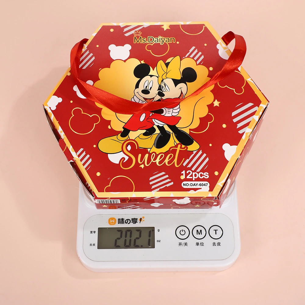 Cute cartoon lip gloss set, moisturizing and hydrating lip oil with ...