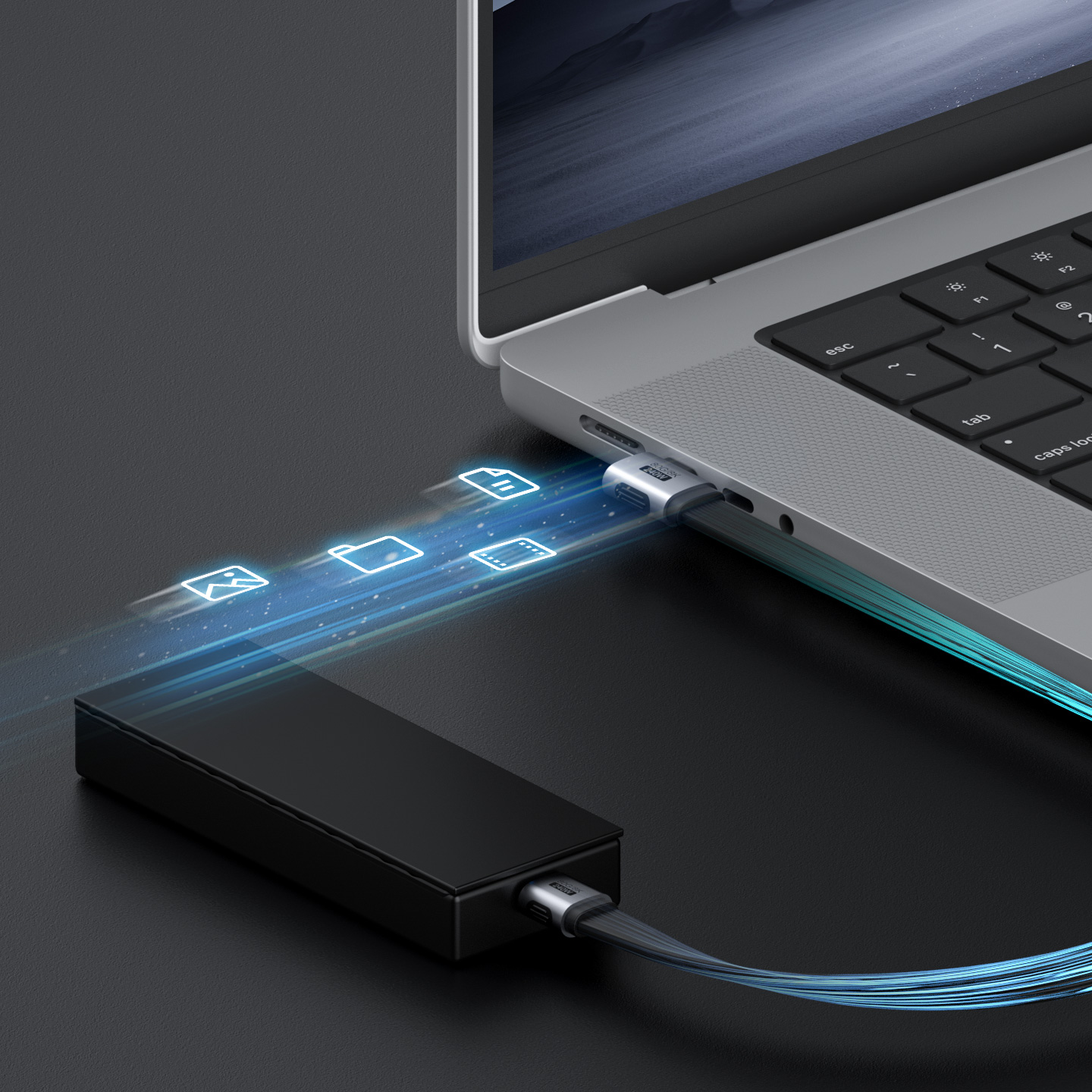 Side 90 Degree USB4 Cable