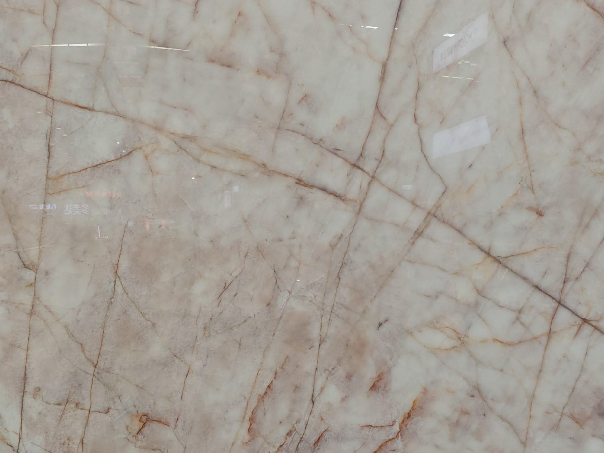 Natural Crytal Pink Quartzite Translucent Crystal stone for wall tile